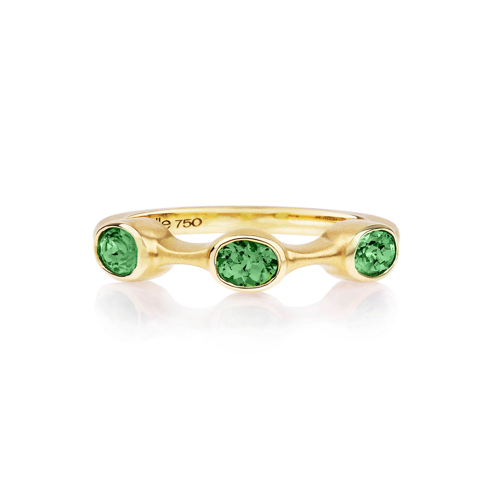 Tsavorite Oval Stack Ring | Carelle