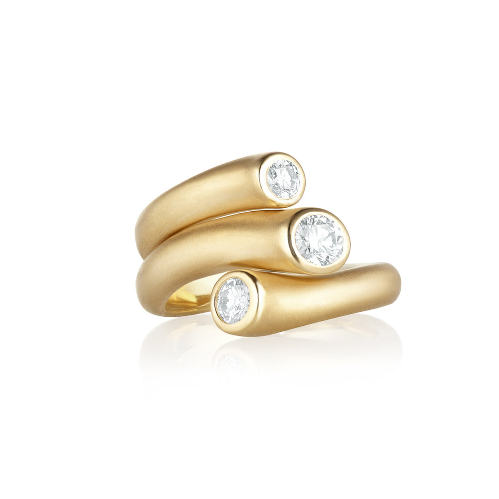 Whirl Three Stone Diamond Ring | Carelle